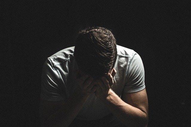 How to Encourage Your Discouraged Pastor – The Contenders